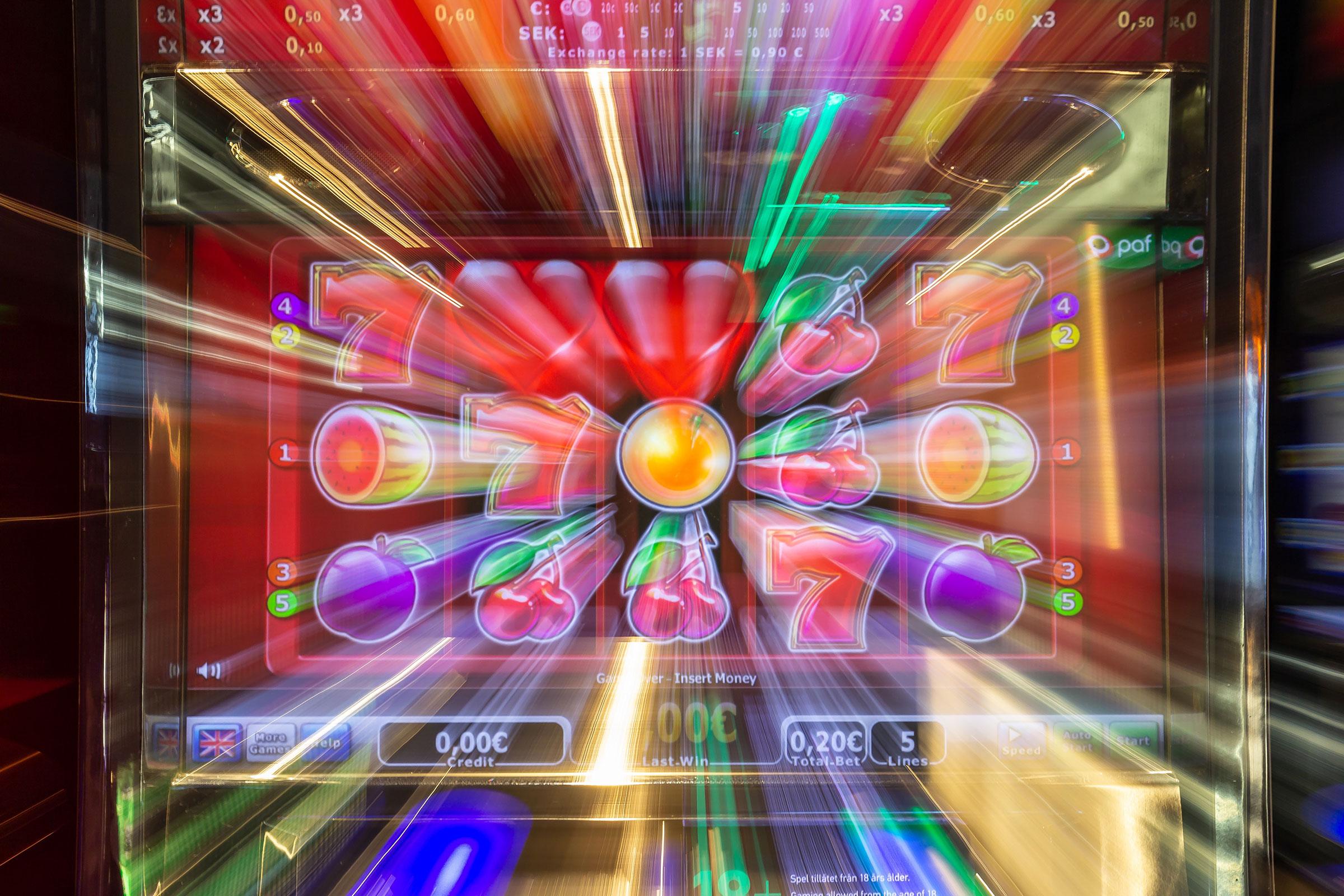 Guide To Volatility In Casino Games - How It Affects Players